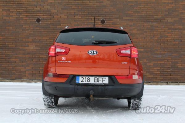 Оранжевый Киа Sportage 2011 в Тарту, объемом двигателя 2.00 л и пробегом 335 тыс. км за 7400 €, фото 4 на AUTOMOTO.COM.LV