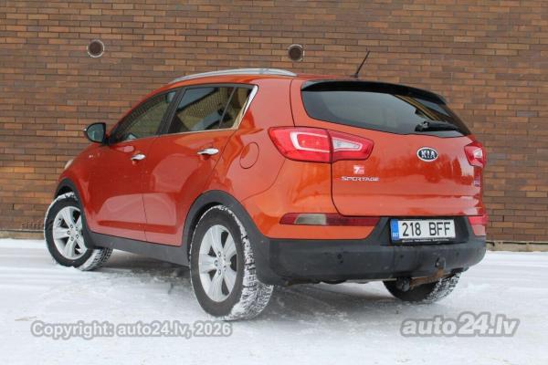 Оранжевый Киа Sportage 2011 в Тарту, объемом двигателя 2.00 л и пробегом 335 тыс. км за 7400 €, фото 5 на AUTOMOTO.COM.LV