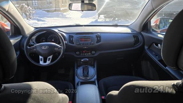 Oranžs Kia Sportage 2011 Tallina, ar dzinēja tilpumu 2.00 L un nobraukumu 280 tūkst. km par 5500 €, foto 8 vietnē AUTOMOTO.COM.LV