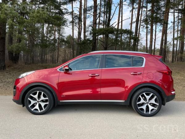 Red Kia Sportage 2016 in Riga, with an engine capacity of 2.00 L and mileage of 245 thousand km for 8600 €, photo 3 on AUTOMOTO.COM.LV