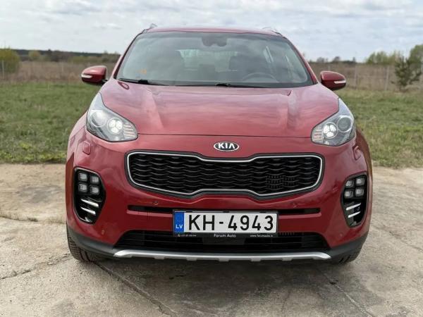 Красный Киа Sportage 2016 в Рига, объемом двигателя 1.60 л и пробегом 122 тыс. км за 11500 €, фото 2 на AUTOMOTO.COM.LV