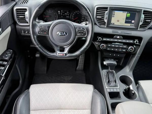 Красный Киа Sportage 2016 в Рига, объемом двигателя 1.60 л и пробегом 122 тыс. км за 11500 €, фото 6 на AUTOMOTO.COM.LV