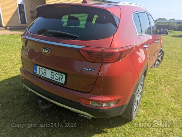 Красный Киа Sportage 2016 в Таллин, объемом двигателя 2.00 л и пробегом 209 тыс. км за 11000 €, фото 3 на AUTOMOTO.COM.LV