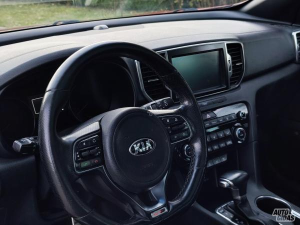 Красный Киа Sportage 2016 в Аникщяй, объемом двигателя 2.00 л и пробегом 244 тыс. км за 10250 €, фото 10 на AUTOMOTO.COM.LV