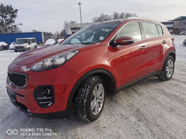 Красный Киа Sportage 2017 в Пренай, объемом двигателя 1.69 л и пробегом 286 тыс. км за 10999 €, фото 1 на AUTOMOTO.COM.LV