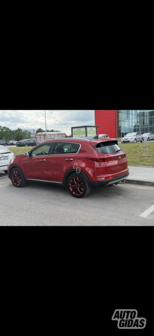 Красный Киа Sportage 2017 в Вильнюс, объемом двигателя 1.70 л и пробегом 162 тыс. км за 14600 €, фото 4 на AUTOMOTO.COM.LV