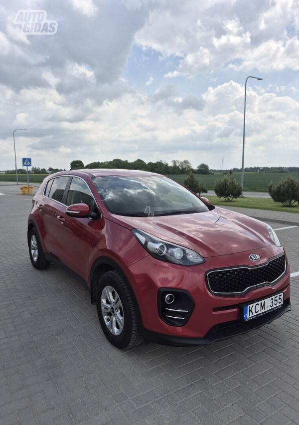 Red Kia Sportage 2017 in Kaunas, with an engine capacity of 1.60 L and mileage of 166 thousand km for 10200 €, photo 3 on AUTOMOTO.COM.LV