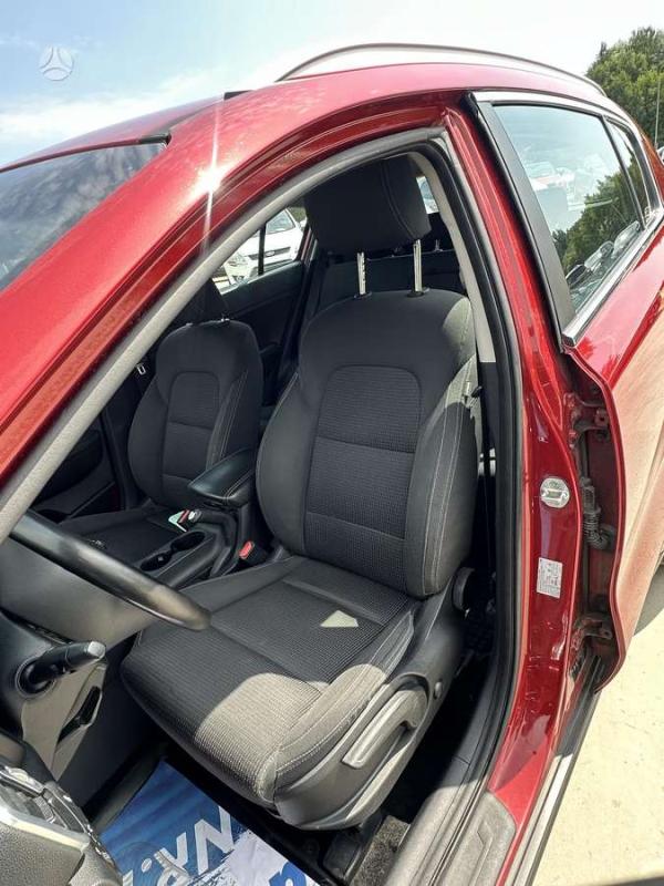 Sarkans Kia Sportage 2017 Alīta, ar dzinēja tilpumu 1.60 L un nobraukumu 136 tūkst. km par 12380 €, foto 7 vietnē AUTOMOTO.COM.LV