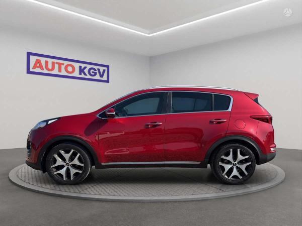 Red Kia Sportage 2017 in Kaunas, with an engine capacity of 1.70 L and mileage of 223 thousand km for 11999 €, photo 2 on AUTOMOTO.COM.LV