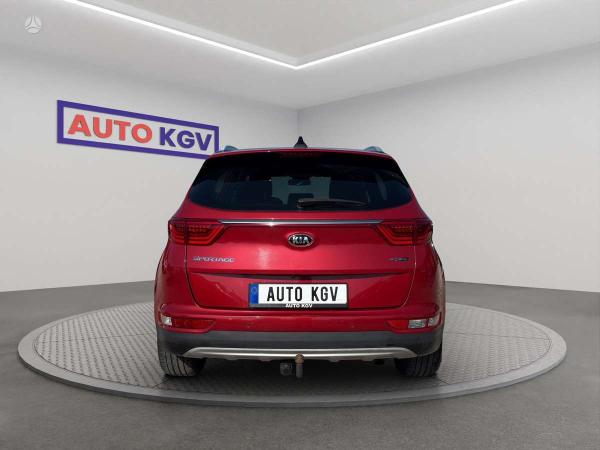 Красный Киа Sportage 2017 в Каунас, объемом двигателя 1.70 л и пробегом 223 тыс. км за 11999 €, фото 4 на AUTOMOTO.COM.LV
