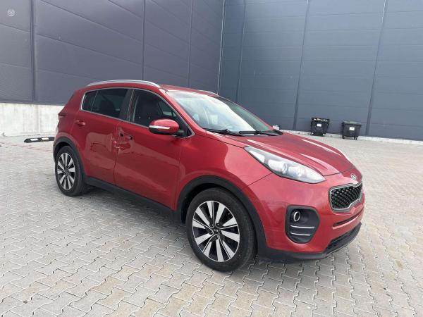 Красный Киа Sportage 2017 в Шяуляй, объемом двигателя 1.69 л и пробегом 200 тыс. км за 6200 €, фото 4 на AUTOMOTO.COM.LV