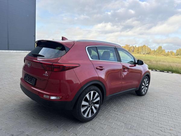 Красный Киа Sportage 2017 в Шяуляй, объемом двигателя 1.69 л и пробегом 200 тыс. км за 6200 €, фото 6 на AUTOMOTO.COM.LV