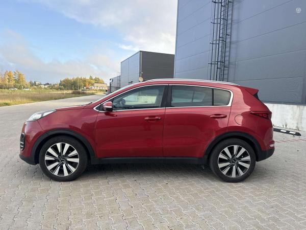 Красный Киа Sportage 2017 в Шяуляй, объемом двигателя 1.69 л и пробегом 200 тыс. км за 6200 €, фото 9 на AUTOMOTO.COM.LV