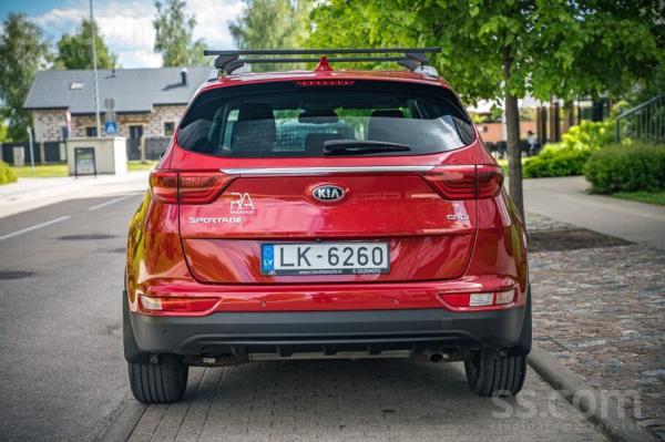 Sarkans Kia Sportage 2018 Rīga, ar dzinēja tilpumu 1.70 L un nobraukumu 88 tūkst. km par 12990 €, foto 5 vietnē AUTOMOTO.COM.LV