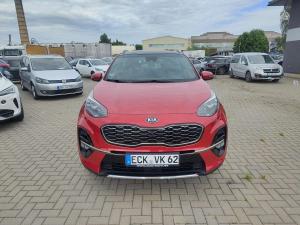 Красный Киа Sportage 2018 в Таураге, объемом двигателя 1.59 л и пробегом 174 тыс. км за 13800 €, фото  на AUTOMOTO.COM.LV
