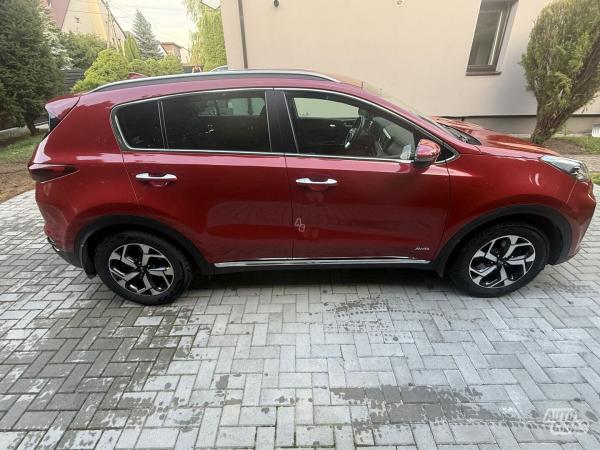 Красный Киа Sportage 2018 в Вильнюс, объемом двигателя 1.60 л и пробегом 73 тыс. км за 16985 €, фото 4 на AUTOMOTO.COM.LV