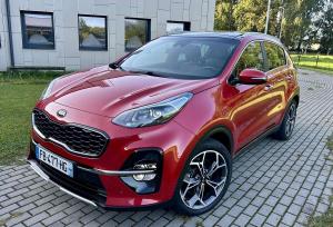 Red Kia Sportage 2018 in Taurage, with an engine capacity of 1.60 L and mileage of 140 thousand km for 13900 €, photo  on AUTOMOTO.COM.LV