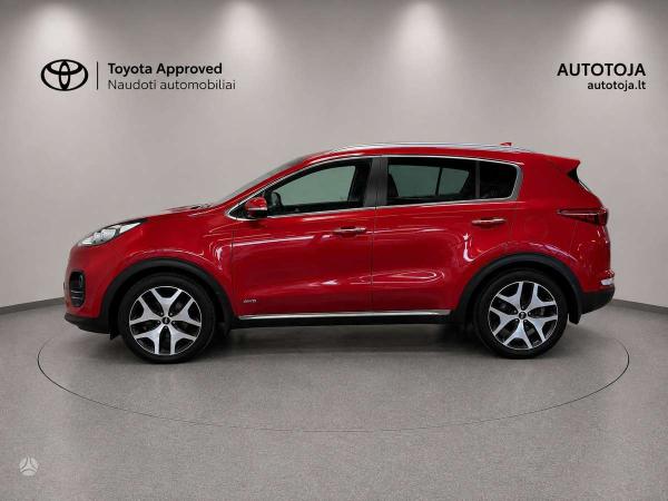 Red Kia Sportage 2018 in Kaunas, with an engine capacity of 1.59 L and mileage of 118 thousand km for 15500 €, photo 3 on AUTOMOTO.COM.LV