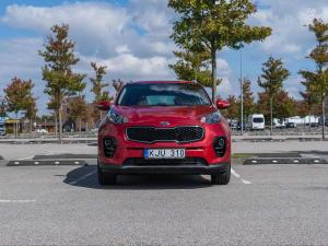 Red Kia Sportage 2018 in Klaipeda, with an engine capacity of 2.00 L and mileage of 118 thousand km for 13000 €, photo  on AUTOMOTO.COM.LV