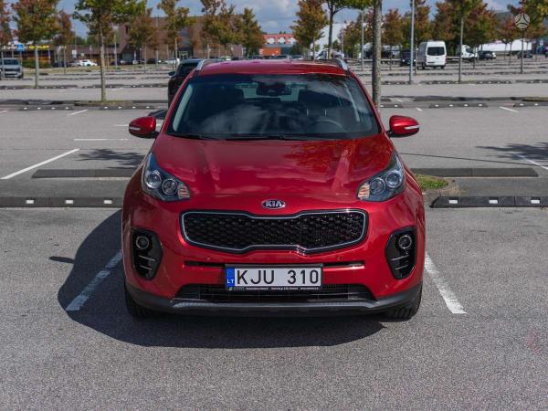 Красный Киа Sportage 2018 в Клайпеда, объемом двигателя 2.00 л и пробегом 118 тыс. км за 13000 €, фото 3 на AUTOMOTO.COM.LV