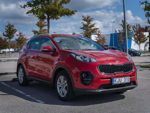 Красный Киа Sportage 2018 в Клайпеда, объемом двигателя 2.00 л и пробегом 118 тыс. км за 13000 €, фото 4 на AUTOMOTO.COM.LV