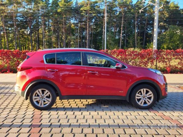 Sarkans Kia Sportage 2018 Jūrmala, ar dzinēja tilpumu 2.00 L un nobraukumu 134 tūkst. km par 12000 €, foto 3 vietnē AUTOMOTO.COM.LV