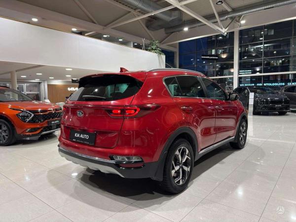 Красный Киа Sportage 2019 в Вильнюс, объемом двигателя 1.60 л и пробегом 116 тыс. км за 14200 €, фото 2 на AUTOMOTO.COM.LV