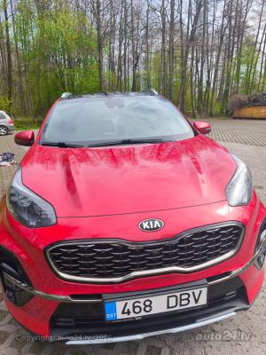 Red Kia Sportage 2019 in Tallinn, with an engine capacity of 2.00 L and mileage of 98 thousand km for 21000 €, photo  on AUTOMOTO.COM.LV