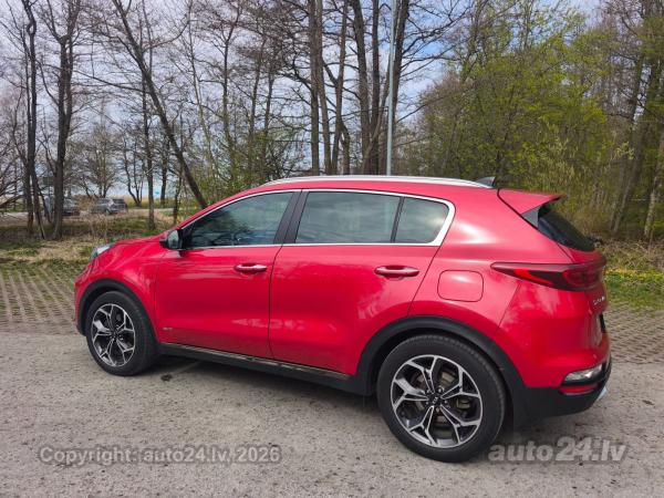 Красный Киа Sportage 2019 в Таллин, объемом двигателя 2.00 л и пробегом 98 тыс. км за 17500 €, фото 1 на AUTOMOTO.COM.LV