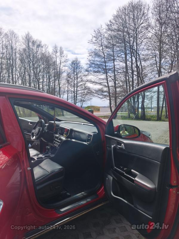 Красный Киа Sportage 2019 в Таллин, объемом двигателя 2.00 л и пробегом 98 тыс. км за 17500 €, фото 9 на AUTOMOTO.COM.LV