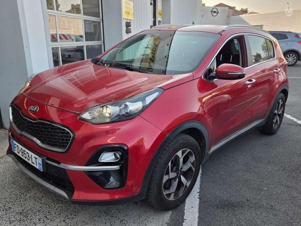 Красный Киа Sportage 2019 в Таураге, объемом двигателя 1.60 л и пробегом 114 тыс. км за 13500 €, фото 1 на AUTOMOTO.COM.LV