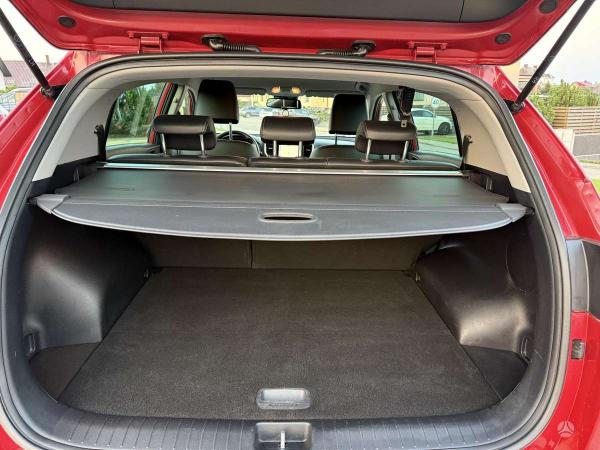 Красный Киа Sportage 2019 в Таураге, объемом двигателя 1.60 л и пробегом 115 тыс. км за 13500 €, фото 7 на AUTOMOTO.COM.LV