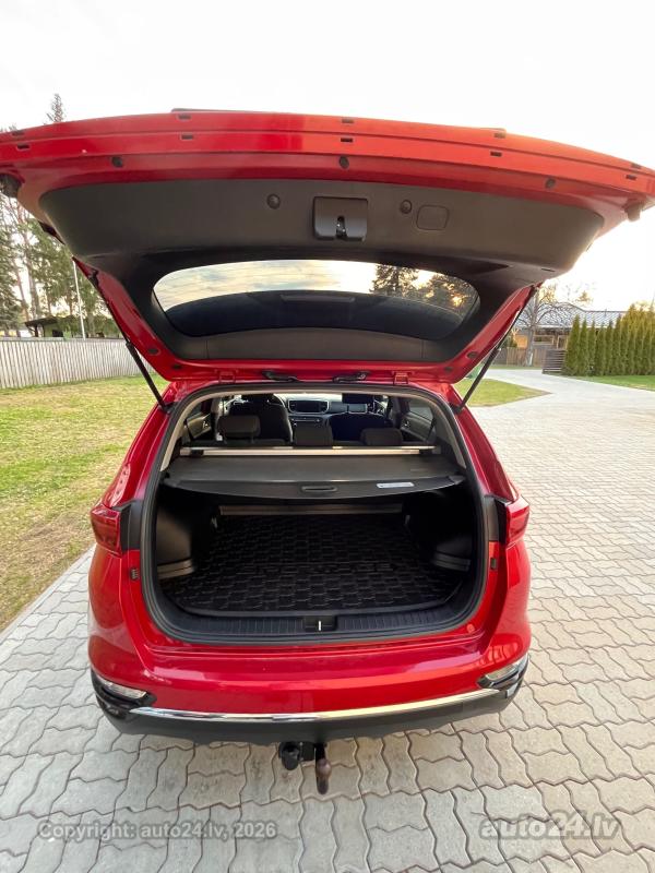 Красный Киа Sportage 2020 в Таллин, объемом двигателя 1.60 л и пробегом 106 тыс. км за 15800 €, фото 6 на AUTOMOTO.COM.LV