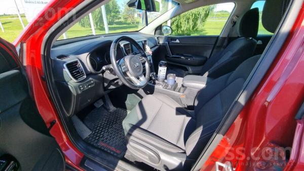 Красный Киа Sportage 2020 в Рига, объемом двигателя 1.60 л и пробегом 109 тыс. км за 15100 €, фото 4 на AUTOMOTO.COM.LV