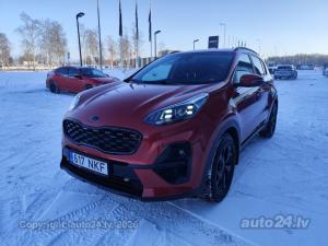 Red Kia Sportage 2021 in Tallinn, with an engine capacity of 1.60 L and mileage of 49 thousand km for 19800 €, photo 1 on AUTOMOTO.COM.LV