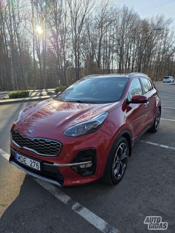 Красный Киа Sportage 2021 в Клайпеда, объемом двигателя 1.60 л и пробегом 90 тыс. км за 19700 €, фото 1 на AUTOMOTO.COM.LV