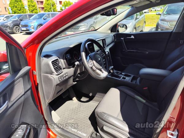 Sarkans Kia Sportage 2021 Tallina, ar dzinēja tilpumu 1.60 L un nobraukumu 66 tūkst. km par 19500 €, foto 5 vietnē AUTOMOTO.COM.LV