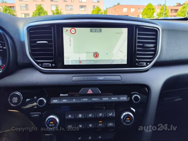 Red Kia Sportage 2021 in Tallinn, with an engine capacity of 1.60 L and mileage of 66 thousand km for 19500 €, photo 8 on AUTOMOTO.COM.LV