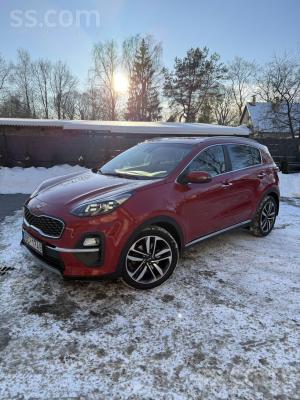 Sarkans Kia Sportage 2021 Rīga, ar dzinēja tilpumu 1.60 L un nobraukumu 80 tūkst. km par 14900 €, foto  vietnē AUTOMOTO.COM.LV