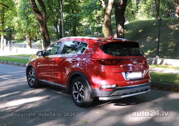 Red Kia Sportage 2021 in Tallinn, with an engine capacity of 1.60 L and mileage of 75 thousand km for 17900 €, photo 6 on AUTOMOTO.COM.LV