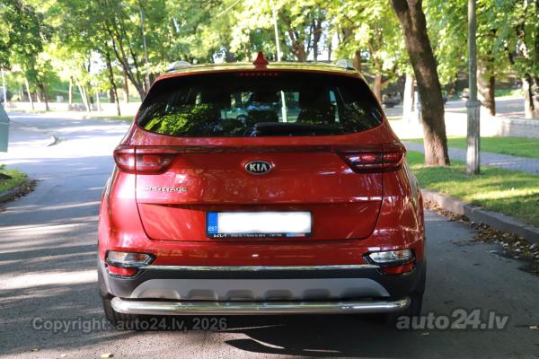 Red Kia Sportage 2021 in Tallinn, with an engine capacity of 1.60 L and mileage of 75 thousand km for 17900 €, photo 7 on AUTOMOTO.COM.LV