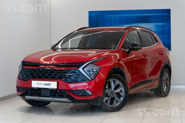 Красный Киа Sportage 2022 в Рига, объемом двигателя 1.60 л и пробегом 131 тыс. км за 23990 €, фото 1 на AUTOMOTO.COM.LV