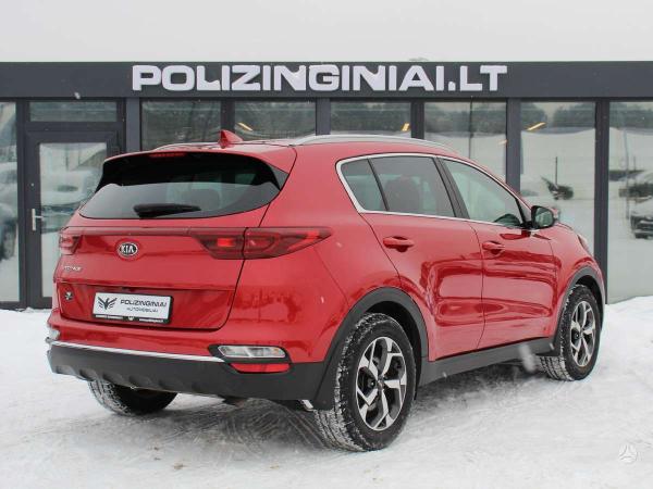 Красный Киа Sportage 2022 в Вильнюс, объемом двигателя 1.60 л и пробегом 114 тыс. км за 16950 €, фото 4 на AUTOMOTO.COM.LV