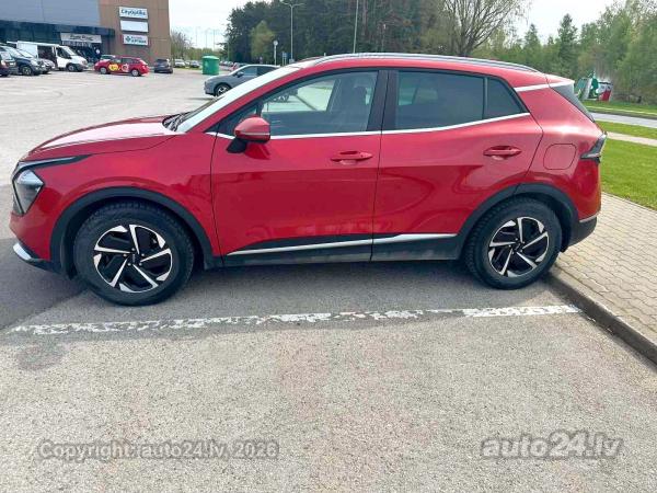 Sarkans Kia Sportage 2022 Tallina, ar dzinēja tilpumu 1.60 L un nobraukumu 58 tūkst. km par 20000 €, foto 2 vietnē AUTOMOTO.COM.LV