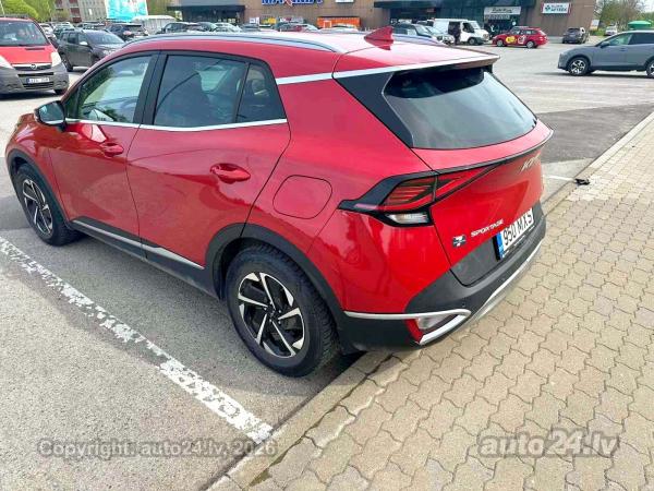 Sarkans Kia Sportage 2022 Tallina, ar dzinēja tilpumu 1.60 L un nobraukumu 58 tūkst. km par 20000 €, foto 3 vietnē AUTOMOTO.COM.LV