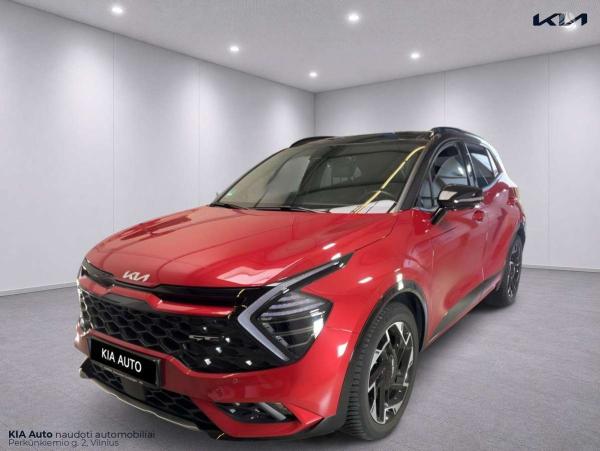 Red Kia Sportage 2022 in Vilnius, with an engine capacity of 1.60 L and mileage of 26 thousand km for 31500 €, photo 1 on AUTOMOTO.COM.LV