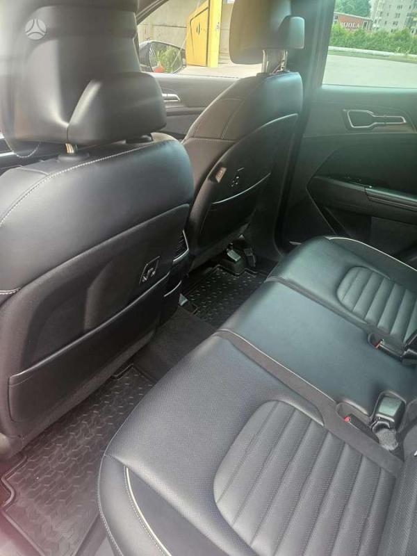 Sarkans Kia Sportage 2022 Kauņa, ar dzinēja tilpumu 1.60 L un nobraukumu 65 tūkst. km par 26000 €, foto 5 vietnē AUTOMOTO.COM.LV