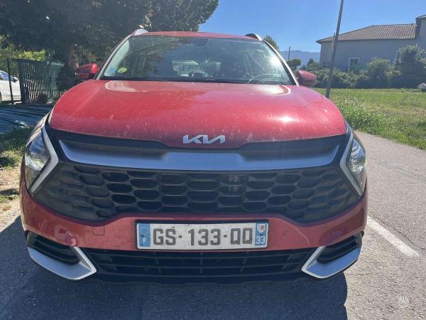 Sarkans Kia Sportage 2023 Tauragė, ar dzinēja tilpumu 1.60 L un nobraukumu 177 tūkst. km par 15500 €, foto 4 vietnē AUTOMOTO.COM.LV