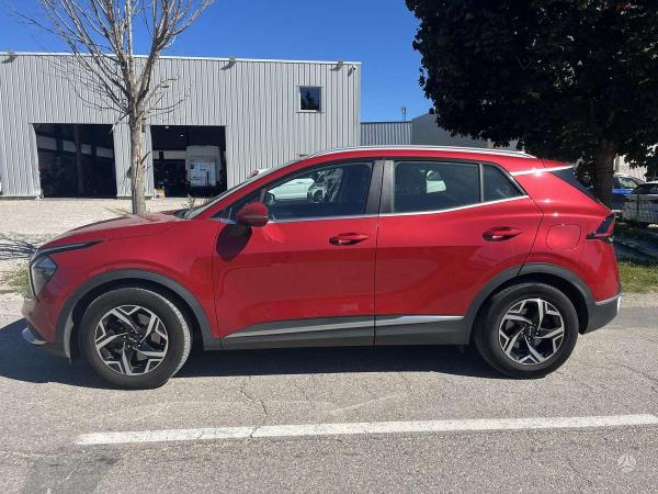 Sarkans Kia Sportage 2023 Tauragė, ar dzinēja tilpumu 1.60 L un nobraukumu 177 tūkst. km par 15500 €, foto 5 vietnē AUTOMOTO.COM.LV