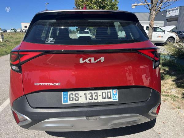 Sarkans Kia Sportage 2023 Tauragė, ar dzinēja tilpumu 1.60 L un nobraukumu 177 tūkst. km par 15500 €, foto 9 vietnē AUTOMOTO.COM.LV